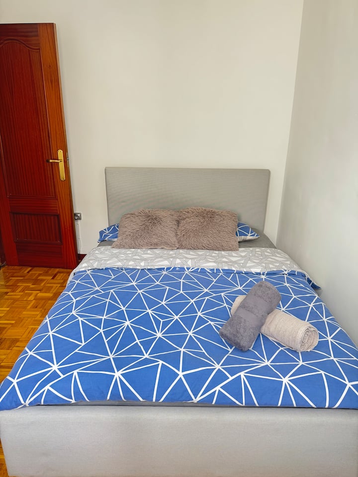 Apartamento Cerca Del Renfe - Valladolid, Spain