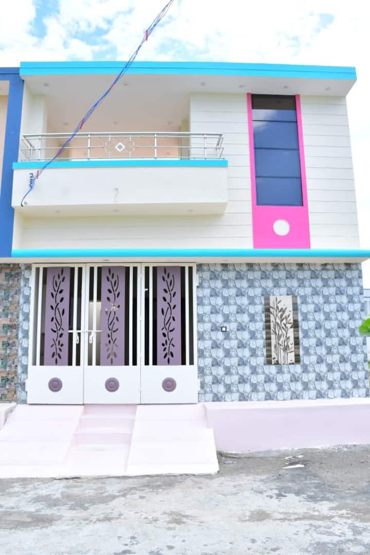 Vetrivel Homestay  Intiruvannamalai - Tiruvannamalai