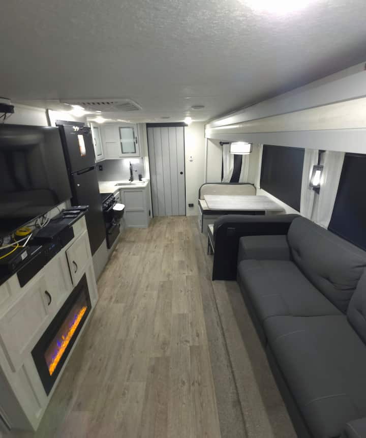 Modern Rv W/spacious Rr - Brownsville, TX