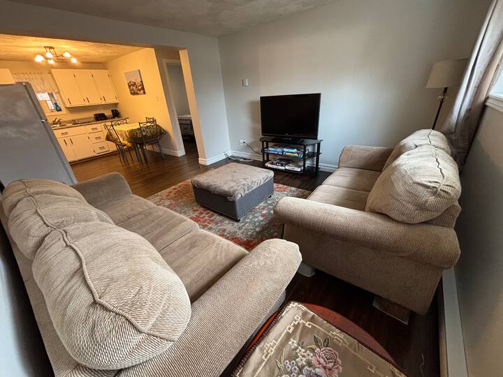 Violets Den - Cozy 2br Apartment - Marystown