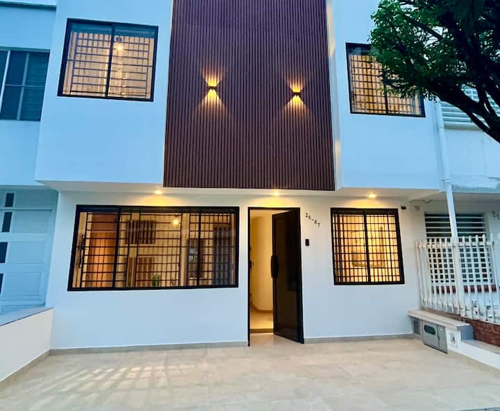 Air Conditioning And Private Bathroom In Each Room - Palmira