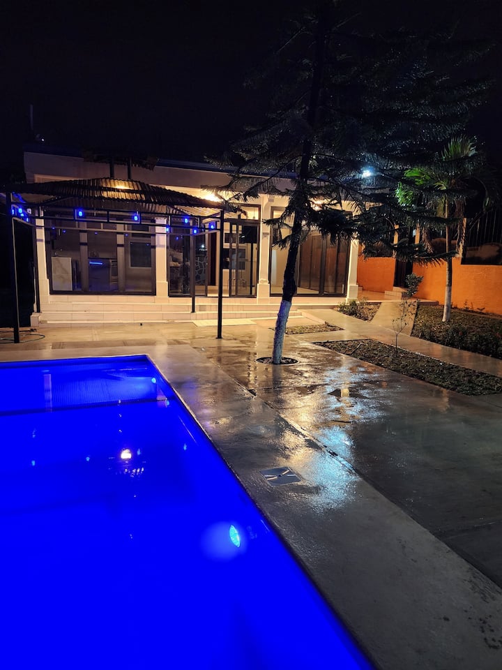 Casa Con Piscina Privada A 3 Min Del Irtra - El Nuevo Palmar