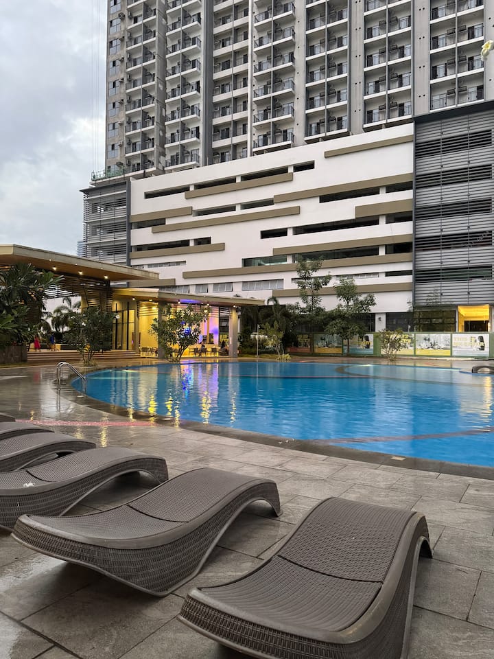 Cozy 2br Suite @ Grand Residences Nr Ayala - Cebu City