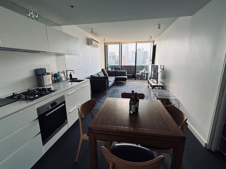 Private Room In Southbank - Cremorne