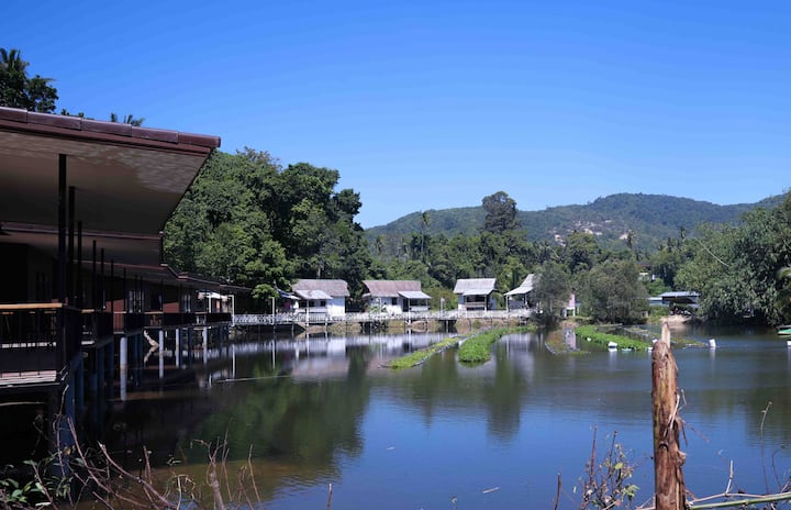 Bamboo Ac Bungalow - Ko Pha-ngan