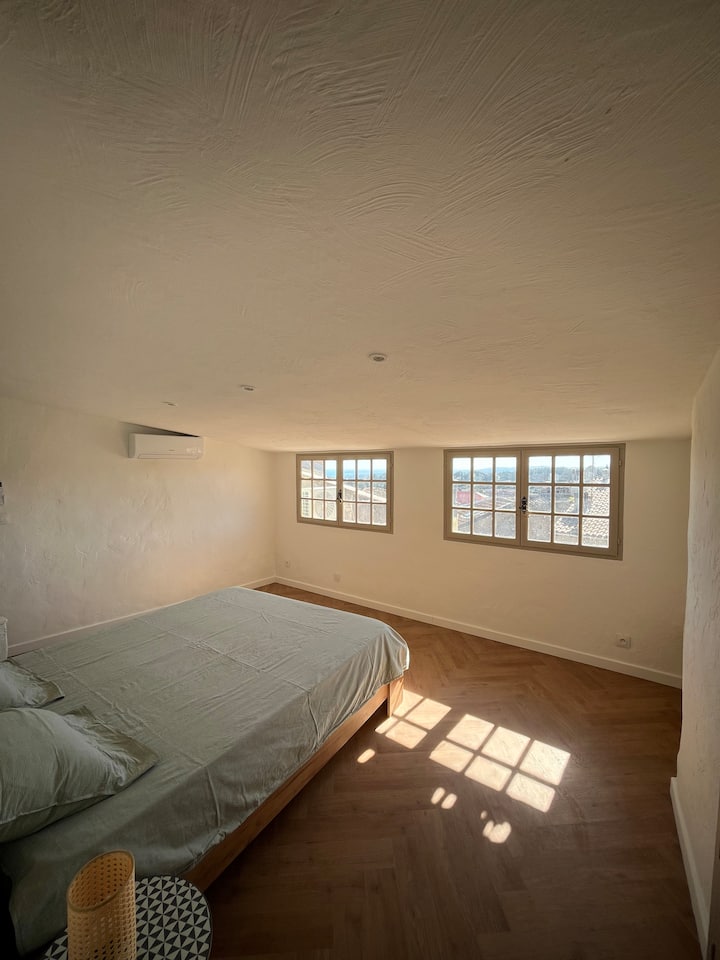 Charmant Duplex Au Cœur De La Vieille Ville - Vence