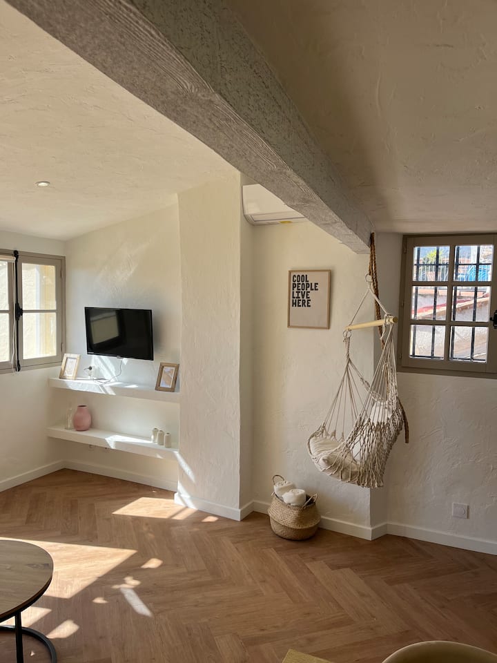 Charmant Duplex Au Cœur De La Vieille Ville - Vence