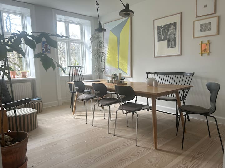 Cosy Two-floor W. Park View, ØSterbro - Copenhaguen