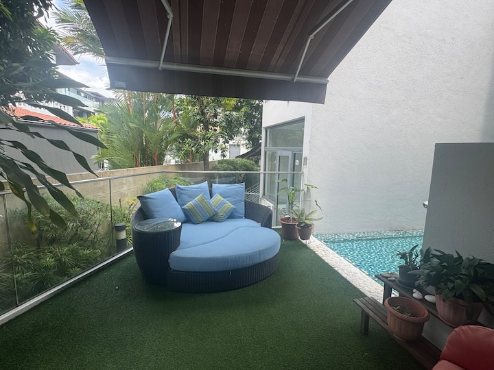 Private Landed Property W Pool - Singapur