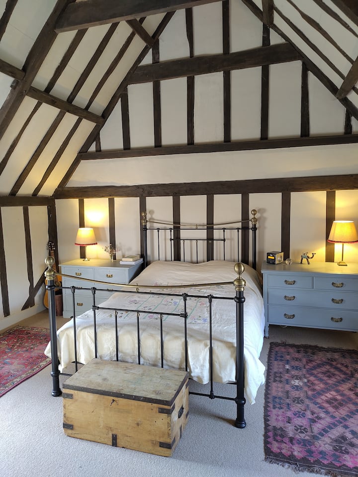 Sunny Room In Suffolk Farmhouse - Framlingham