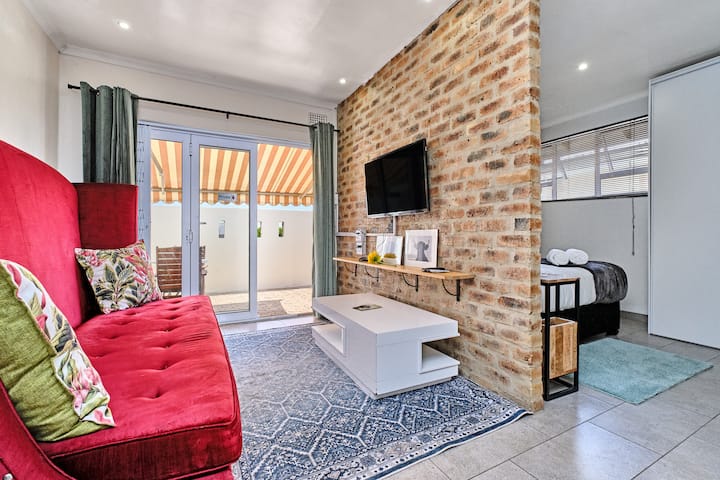 Clear Skies Cottage - Kempton Park