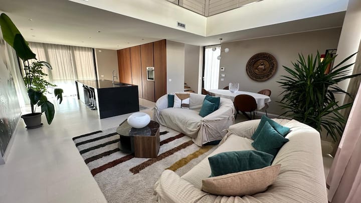 Villa Mareluce Relax E Piscina - Bordighera