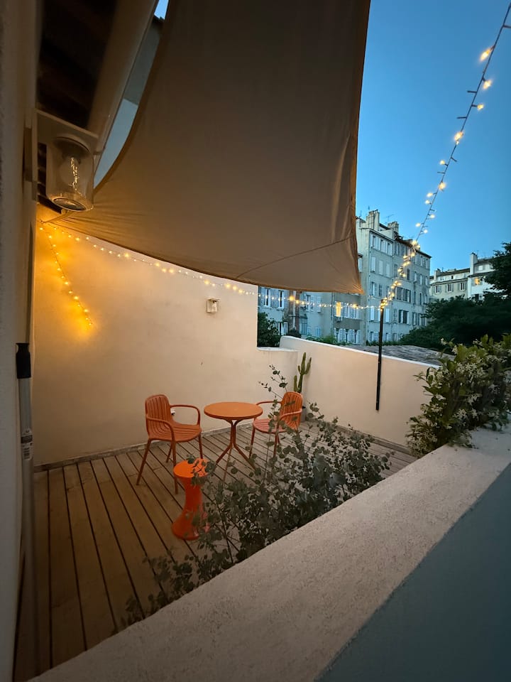 Appartement T2 Au Cœur Du Camas - Jardin de la Magalone de Marseille