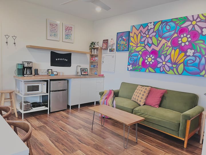 Heights Guest Suite At Dream Bird Art Studio - Fourth Ward - Houston