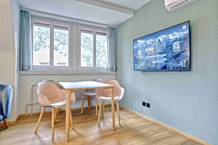 Bank House Apartment Xl 403 - Interlaken