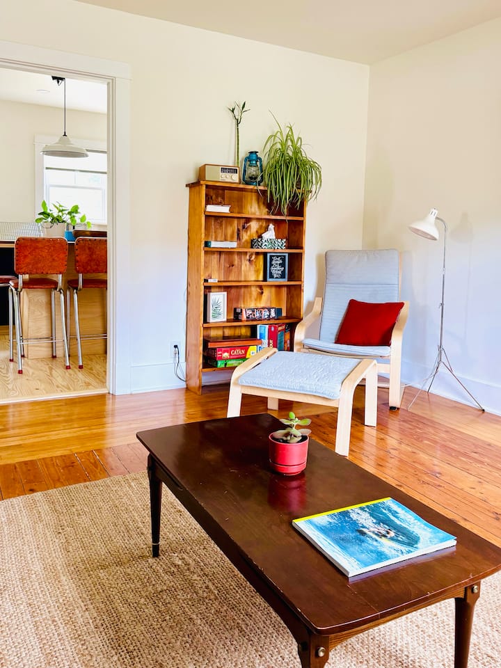 Crisp Downtown Home With Surfboards And Ping-pong - 리버풀