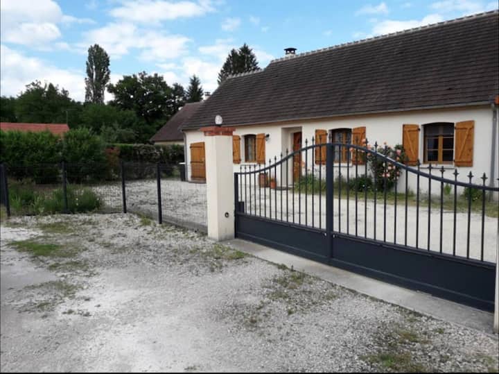 Chambre à Louer - Nouan-le-Fuzelier