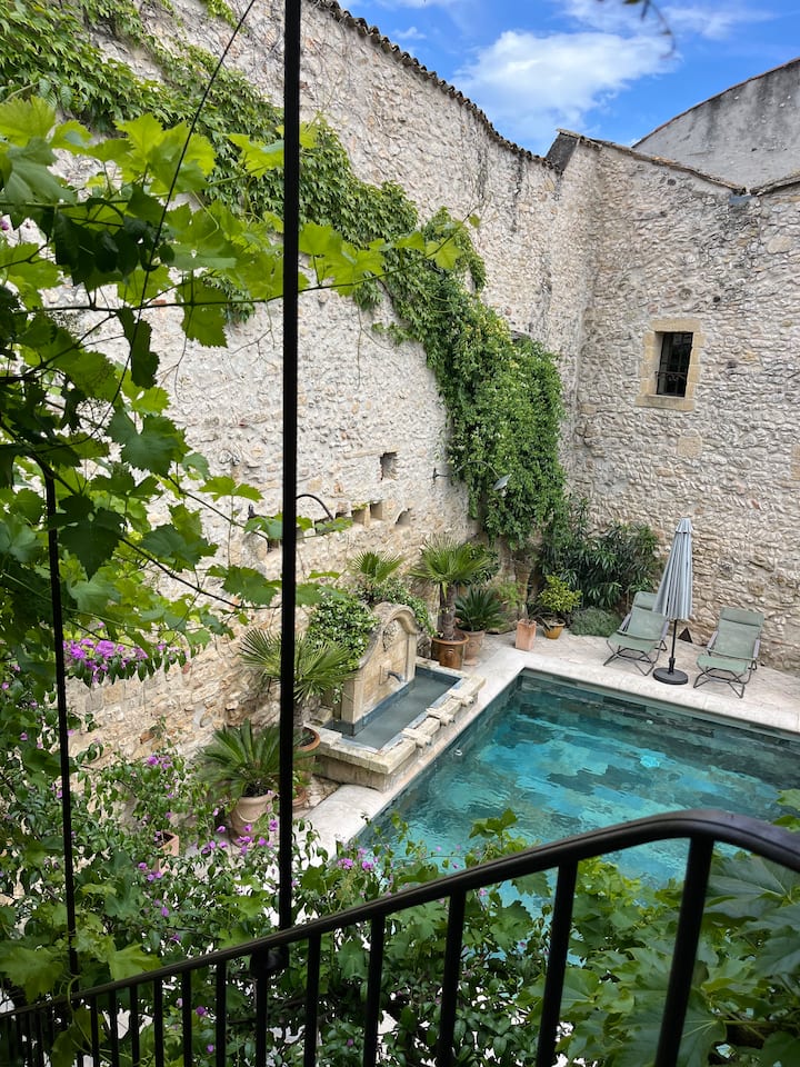 Maison D’hôtes «&nbsp;Le Patio De Collias&nbsp;» - Circuit de Lédenon