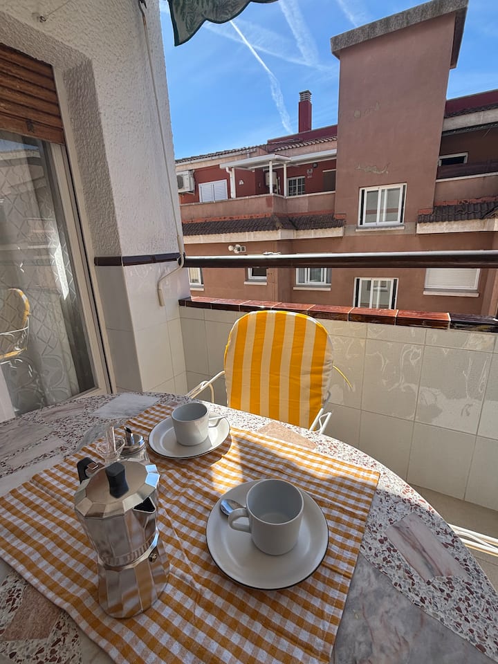 Piso Tranquilo Con Parking - Cunit