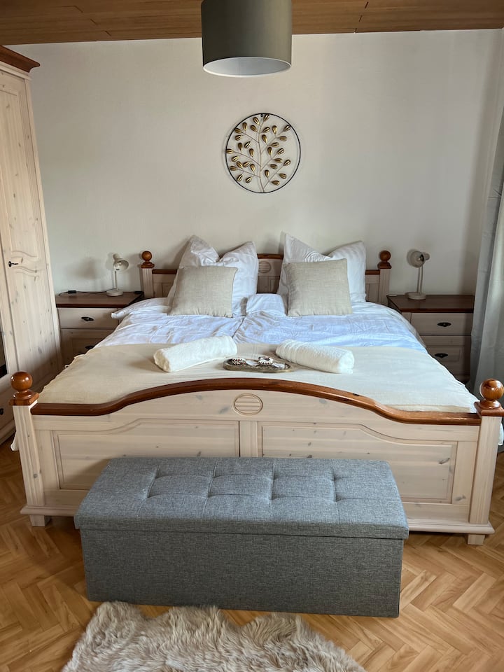 Minimalistische Gemütliche Wohnung - Hammersbach