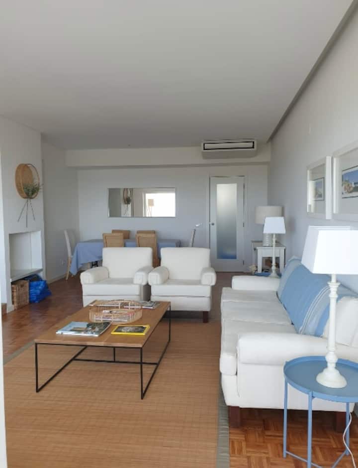 Elegant Oceanview Flat With Pool - Cascais