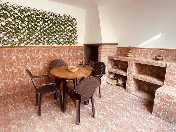 Casa Grajala: Encanto Andaluz En Villa Del Torcal - Antequera