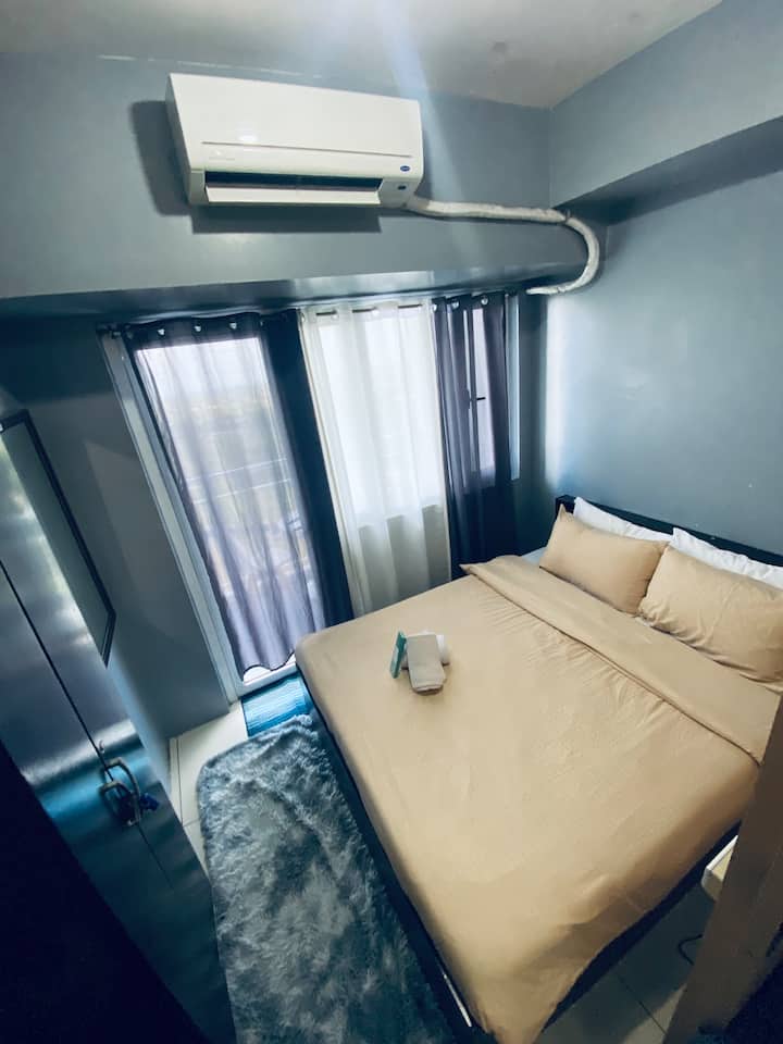 Gray By Sg Zweet Ezcape - Tagaytay