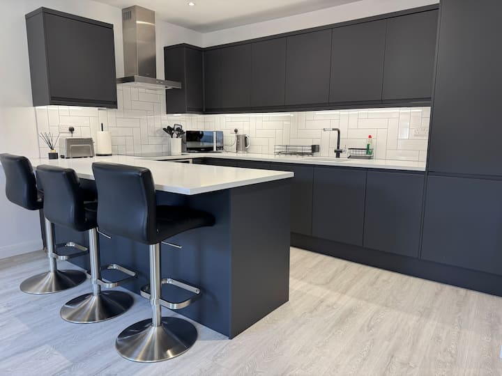 Town Centre Luxury Retreat - West Sussex