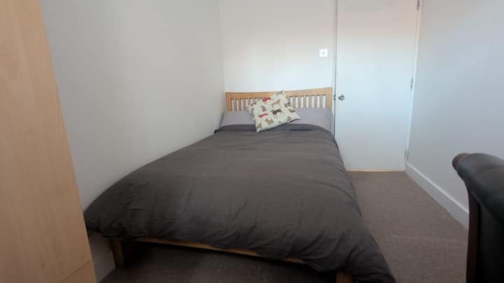 Haven Of Grace - Room 4 - Wokingham