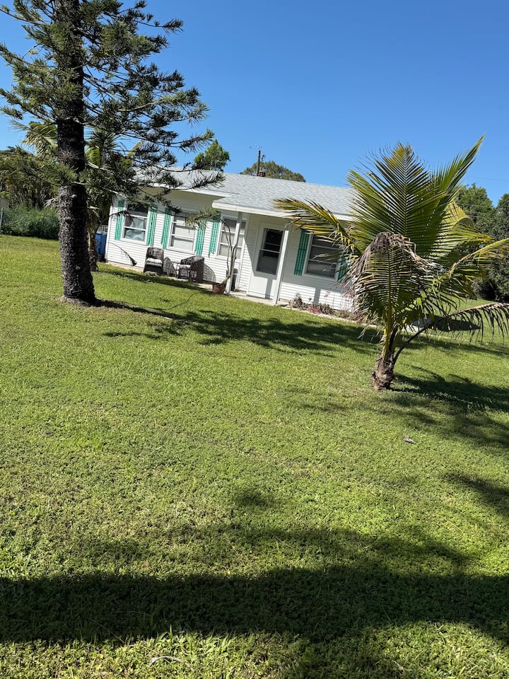 Uncle Bernie’s Bungalow - Estero, FL