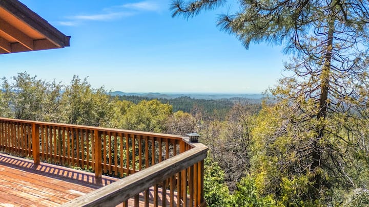 Large 22 Guest Ski Cabin*2 Kitchens & Fireplaces - Sonora, CA