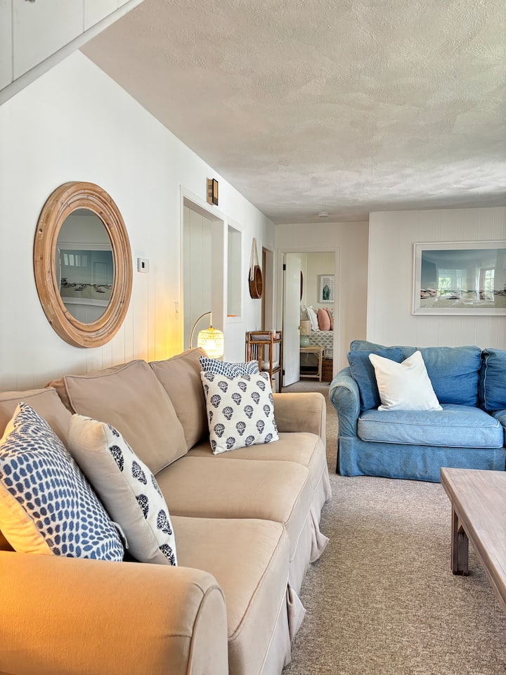 Entire House In Heart Of The Pier. Walk Everywhere - Narragansett, RI