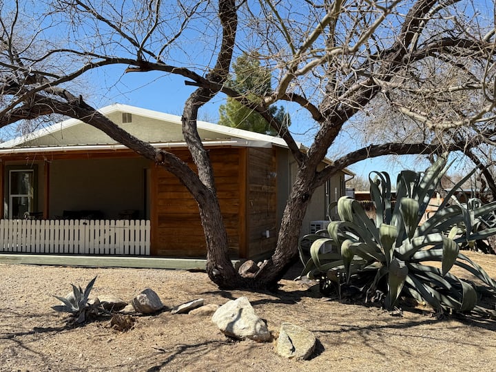 Agave Retreat - Arizona