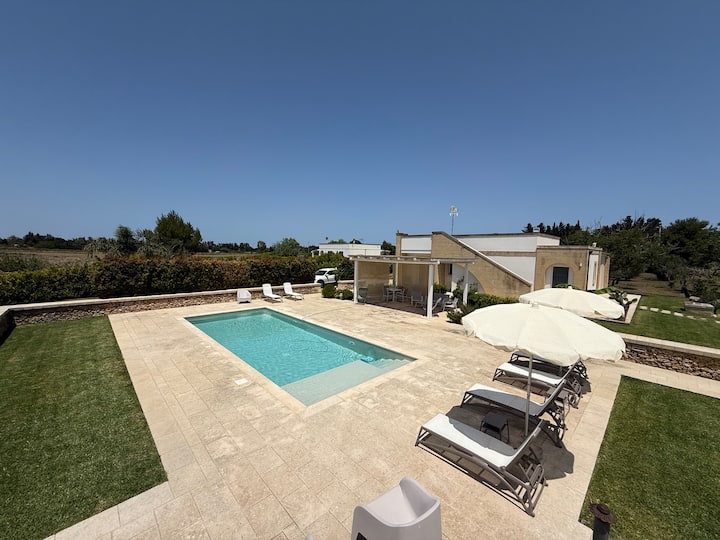 Villa Malepè Con Piscina - Torre dell'Orso