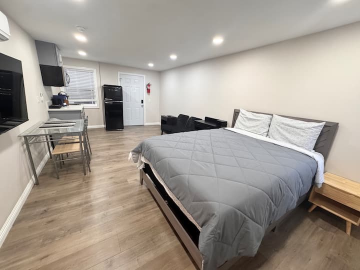 Private Room Kitchen And Bathr F - El Monte, CA