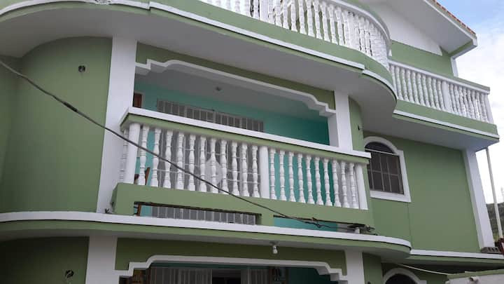 The Boulevard Escape – Cozy Apartment For 1–4 - Haiti