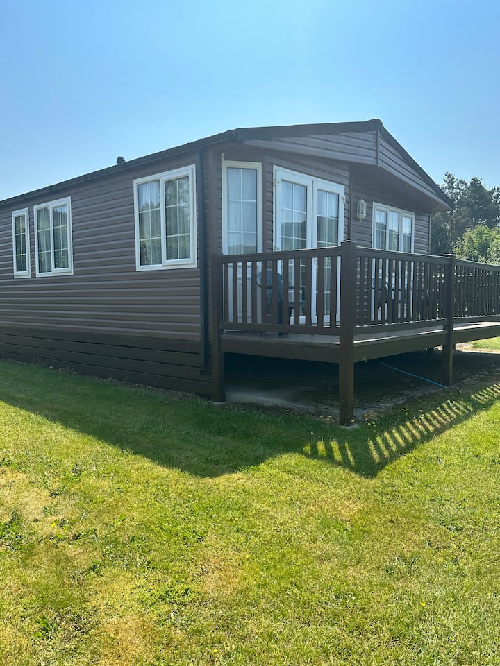 Lodge 6 @ Dowally Caravan Park. - Dunkeld