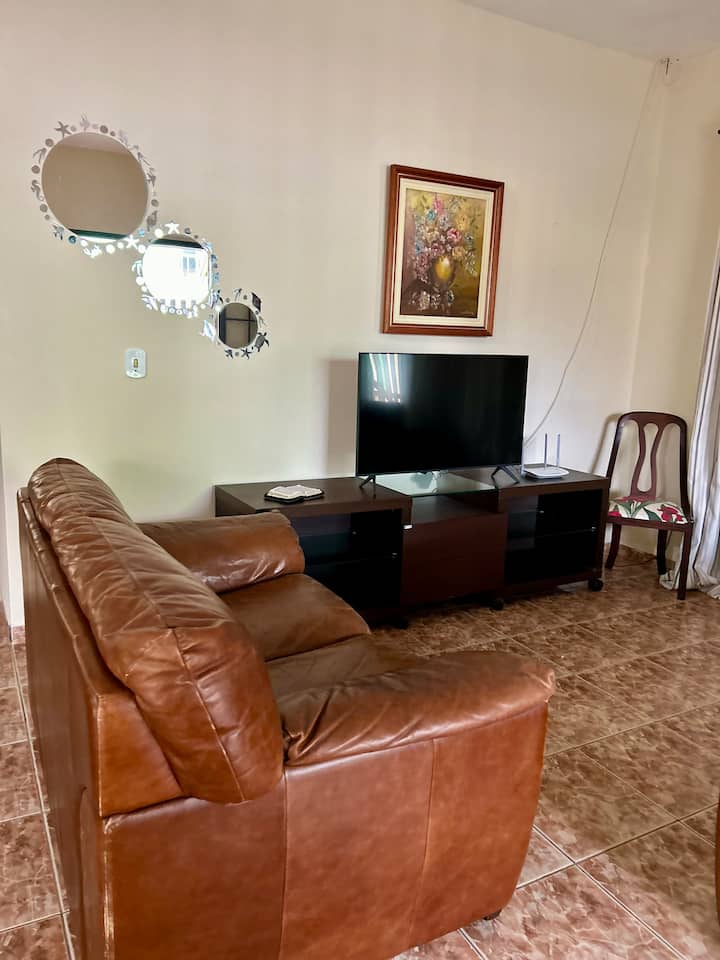 Linda Casa Na Praia De Caioba - Matinhos