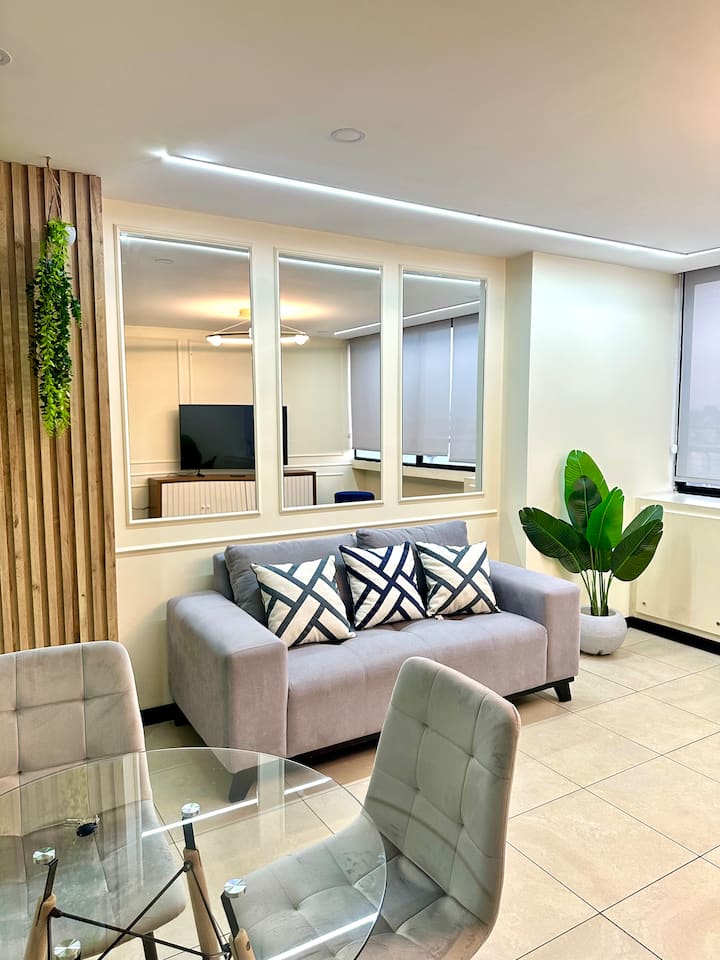 Departamento Vip Puerto Santa Ana - Guayaquil