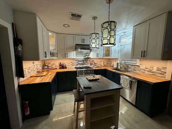 Downtown Location Renovated - Houma, LA
