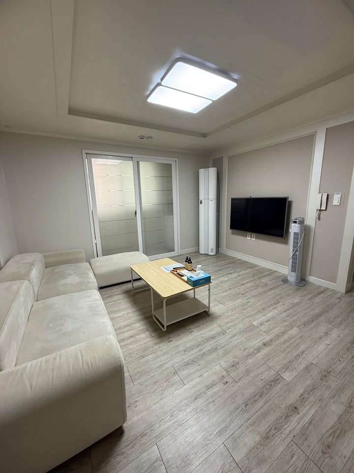 [해오름] #앞산전망대#안지랑곱창골목#이월드#서문시장#가톨릭병원#대구숙소#동성로/무료주차 - Daegu