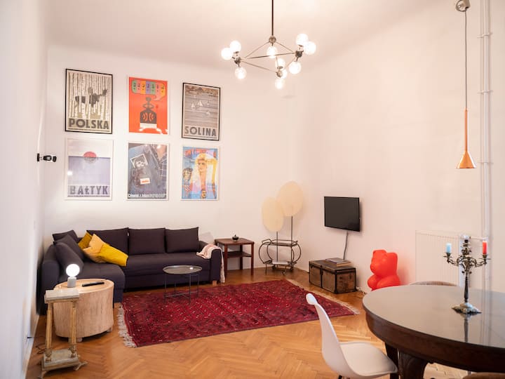 Apartament W Samym Centrum Hoża - Varsovia