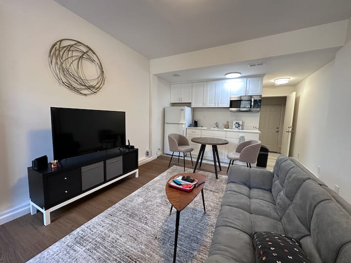 Entire Guest Suite In Sf 1b/2ba - デーリー・シティ, CA