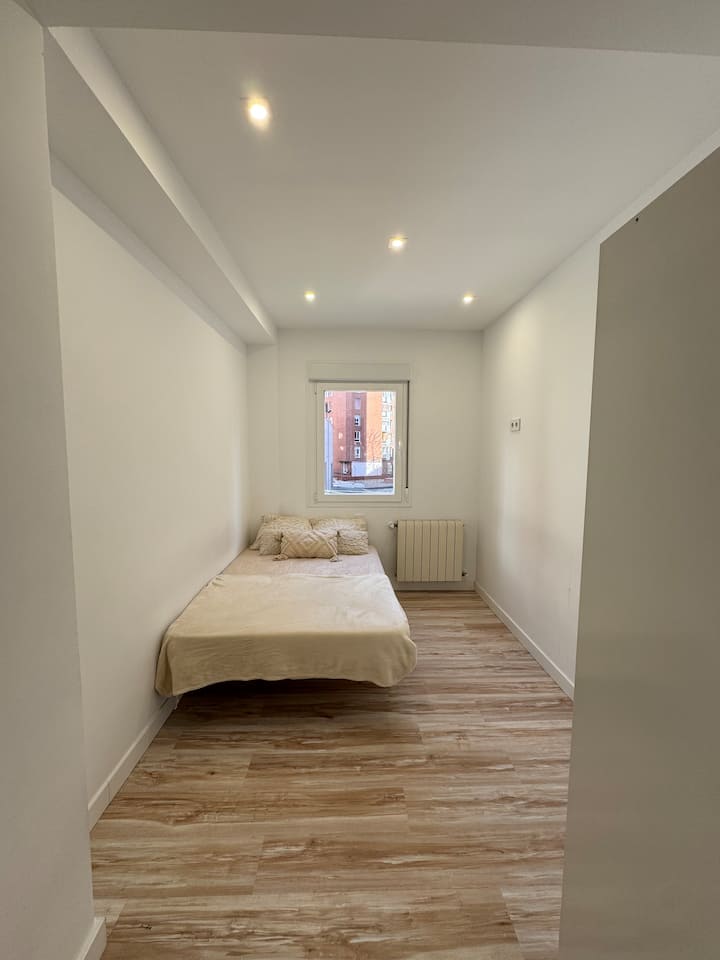 Hermosa Y Tranquila Habitación - Madrid