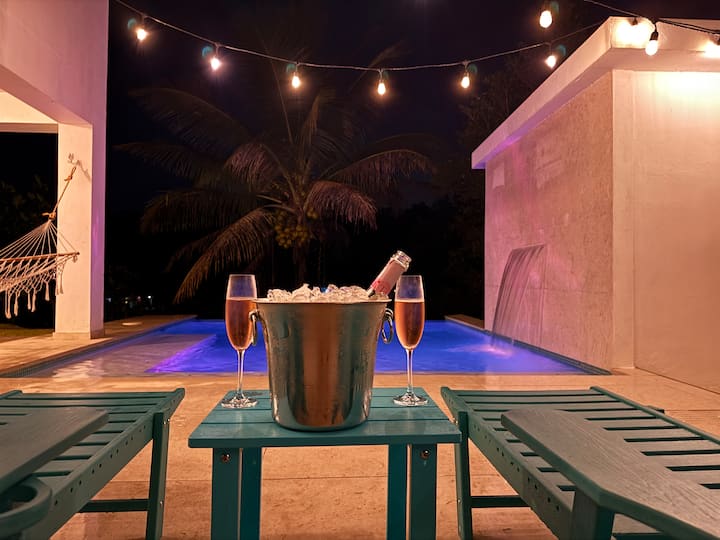 Spacious Cidra Retreat · Private Infinity Pool. - Cidra