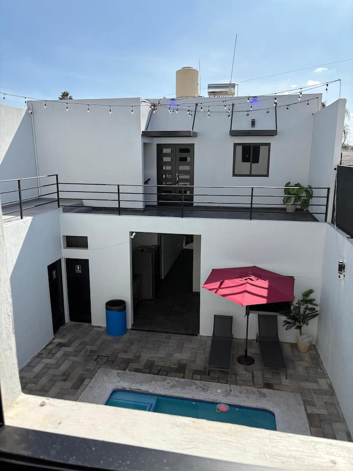 Casa Moderna Con Alberca En Guadalajara Jal - Tonalá
