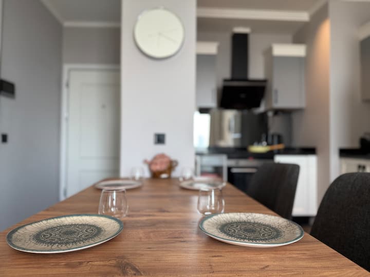 2 Bedroom Flat In Center Of Izmir - Izmir