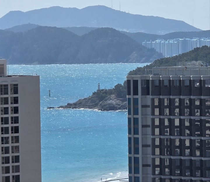 최고주거지역"Ocean View"
해운대비치Front100m 
Beds Kk&ck Size - Busan