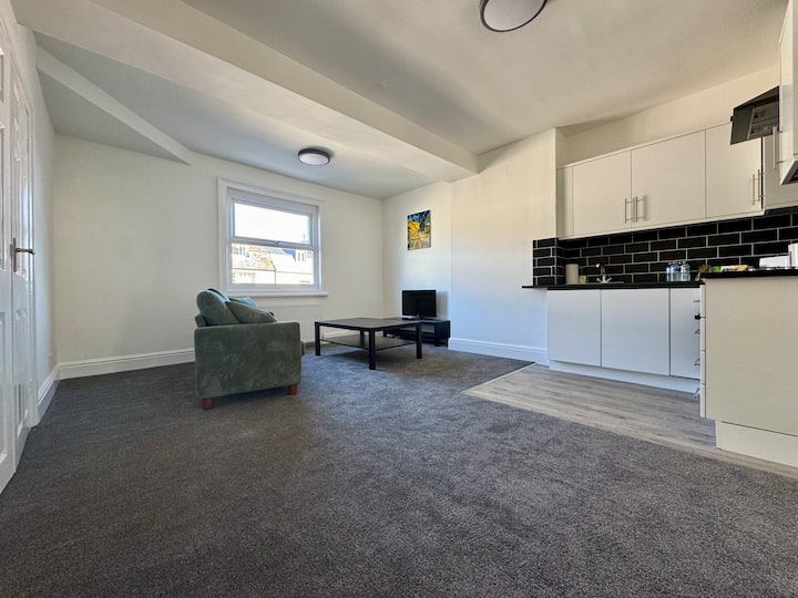 Top Floor Apartment In Oxford St - Southampton