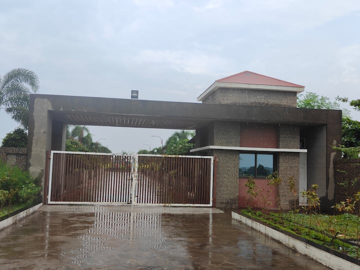 Kishaan Farm. 
Natural Gateaway - Surendranagar